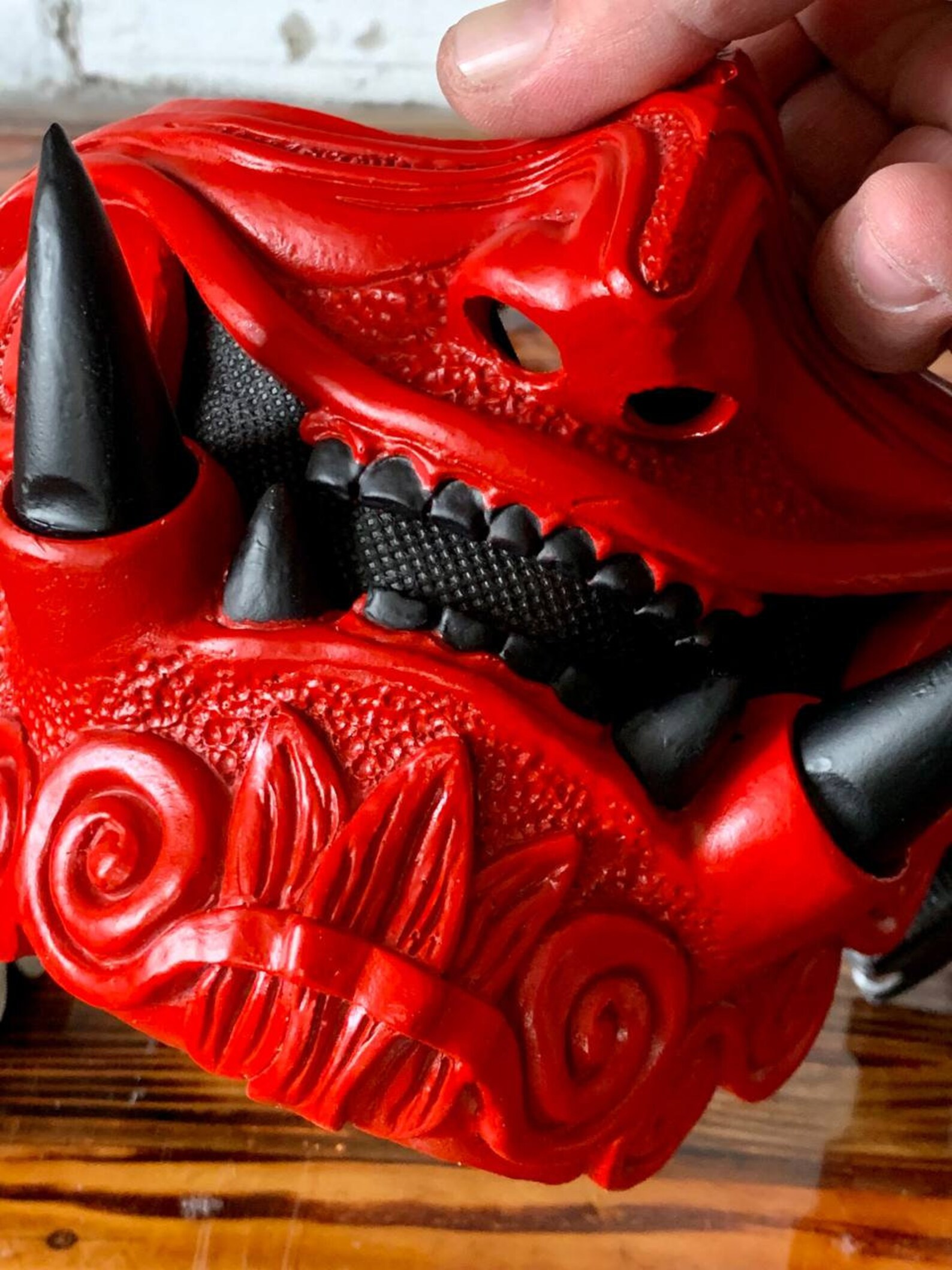 Red & Black Samurai Oni Mask With Magnetic Fangs, Crimson Japanese ...