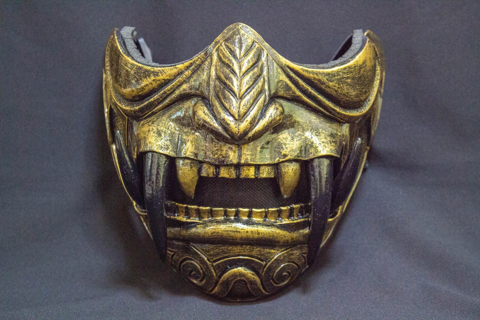 Half Face Gold Demon Assassin Ronin Samurai Mask, Cool Baddass Demon ...