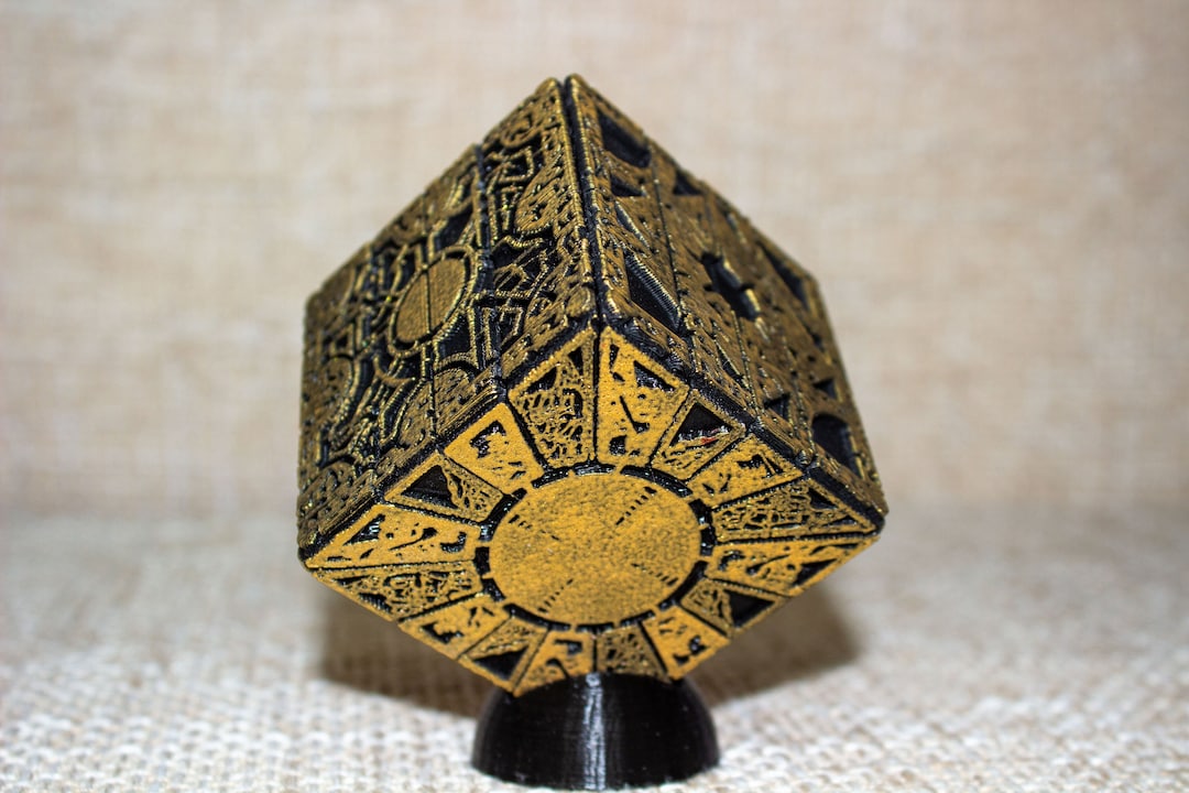 Hellraiser Cube From Hell Puzzle Box Crying Functional Configuration ...