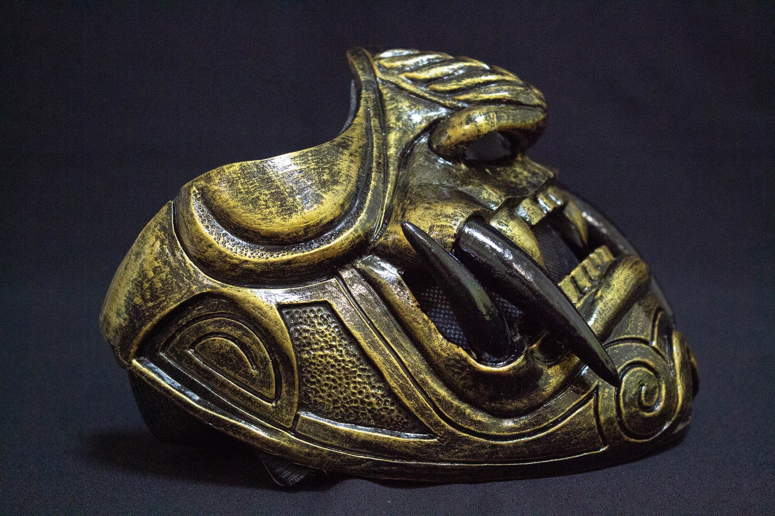 Half Face Gold Demon Assassin Ronin Samurai Mask, Cool Baddass Demon ...