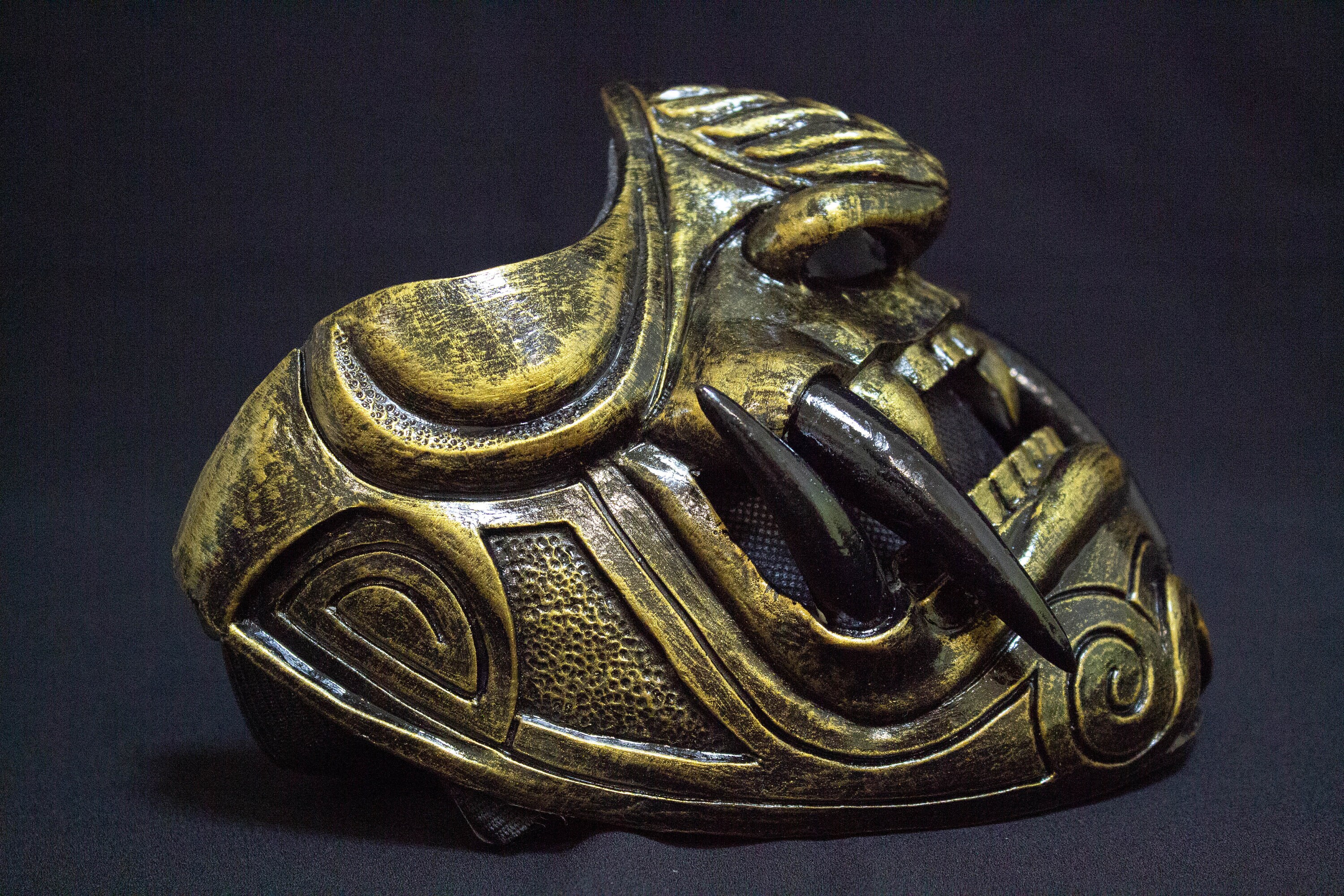 Half Face Gold Demon Assassin Ronin Samurai Mask, Cool Baddass Demon ...