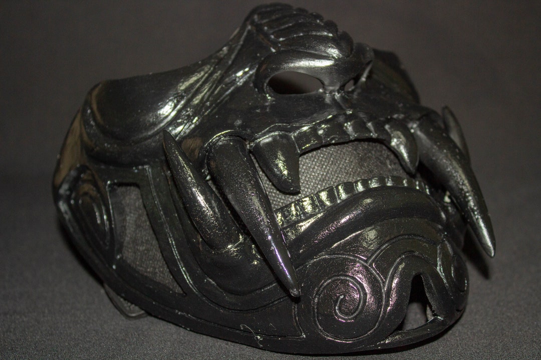 Half Face Black Demon Assassin Ronin Samurai Mask, Cool Baddass Demon ...