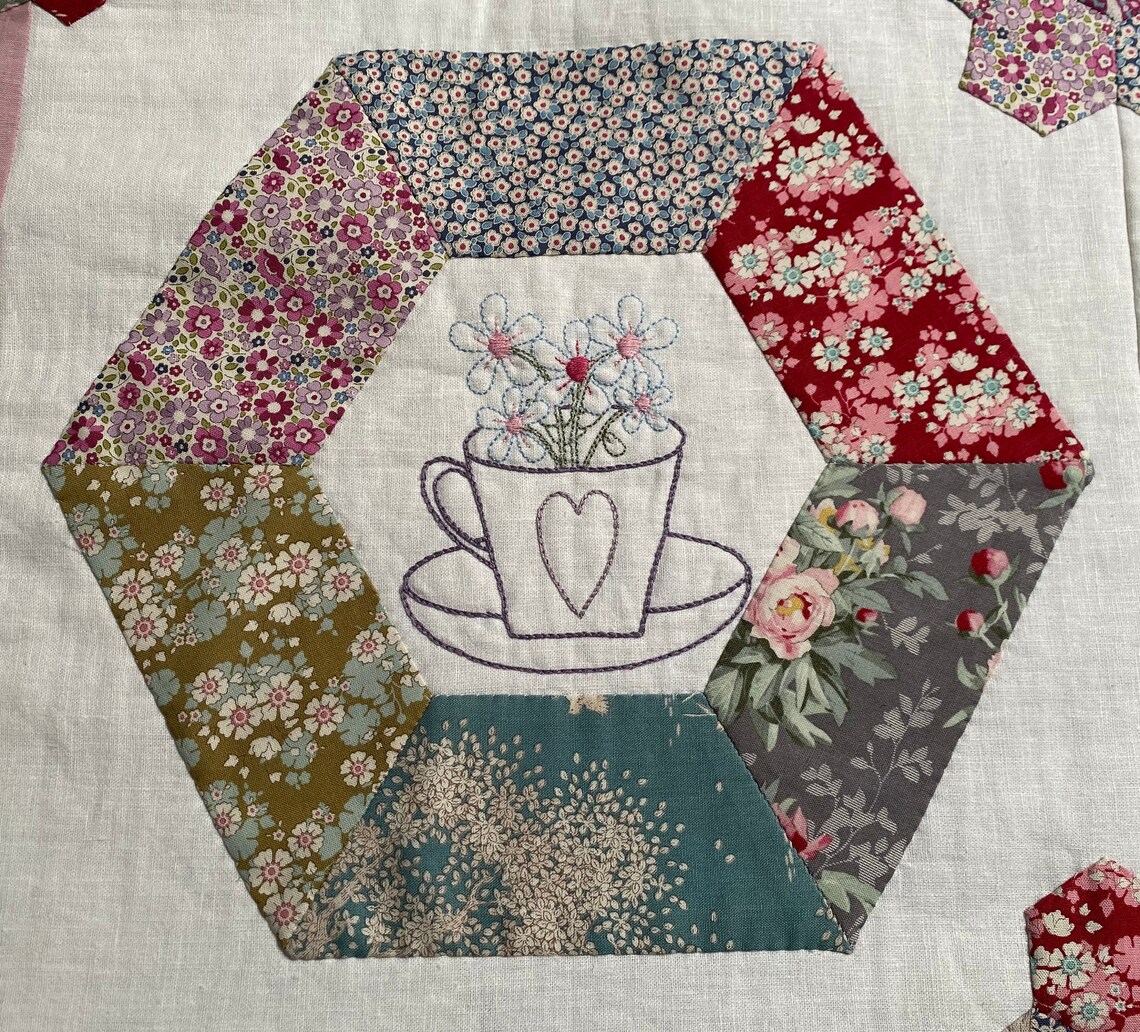 Around My Garden Complete 10 Block Embroidery & EPP Quilt Pattern - Etsy