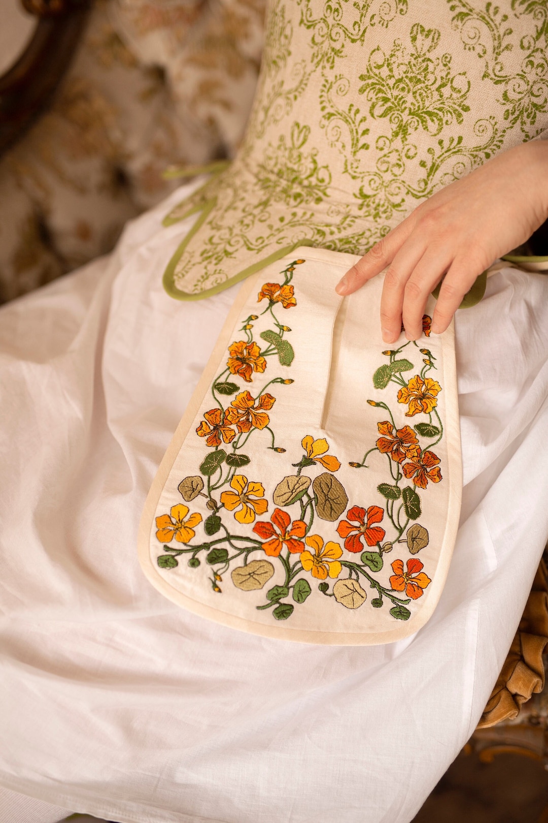Embroidered 18th Century Pocket With Nasturtiums. Georgian Ladies ...