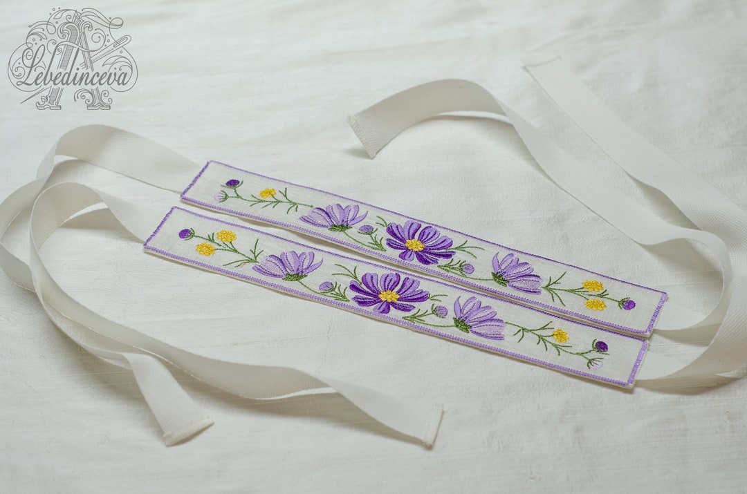 Embroidered 18th Century Garters With Lilac Flowers for Stockings. - Etsy