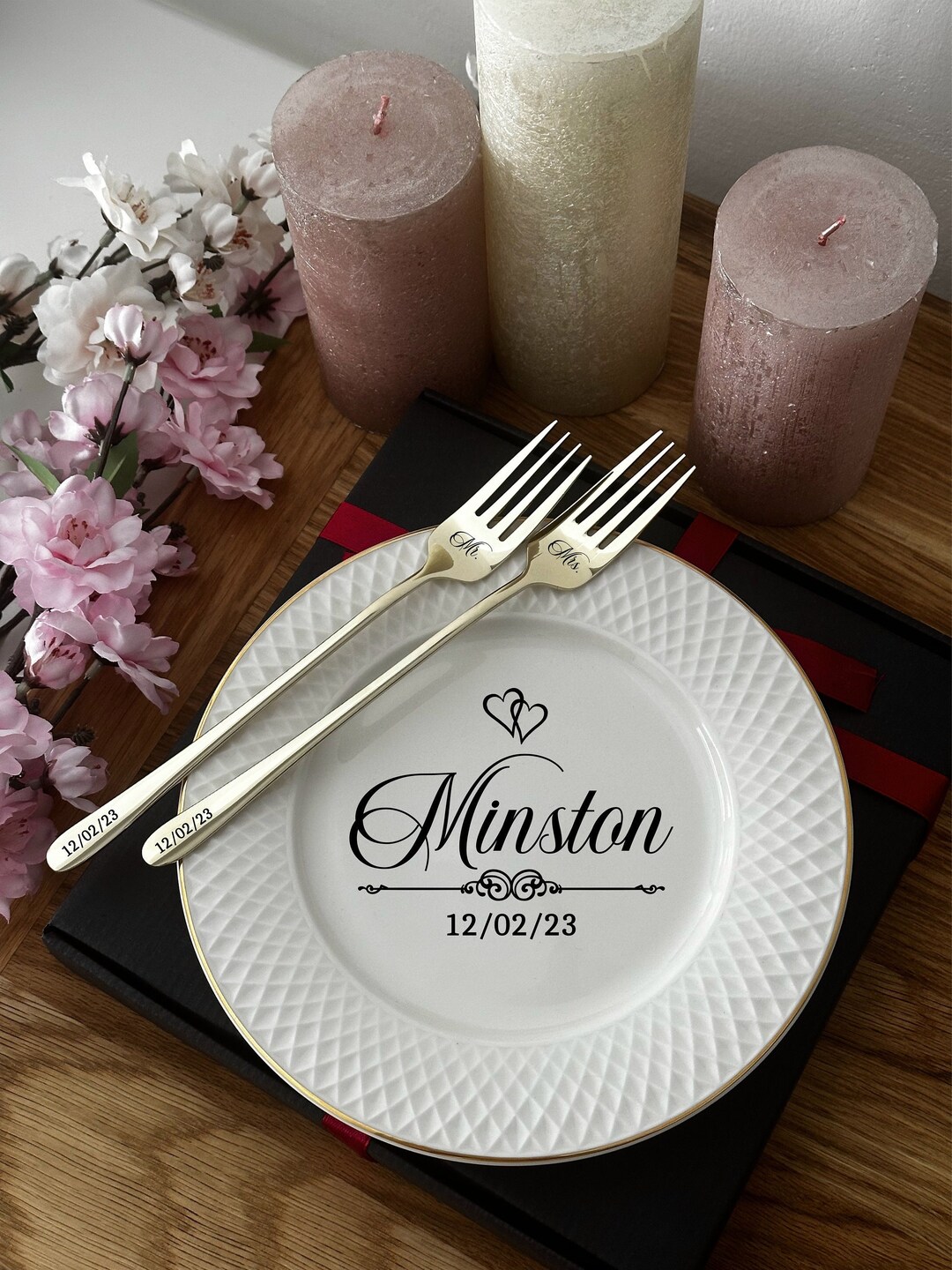 Personalized Wedding Forks & Plate Set: Solid Porcelain Mr Mrs Cake ...