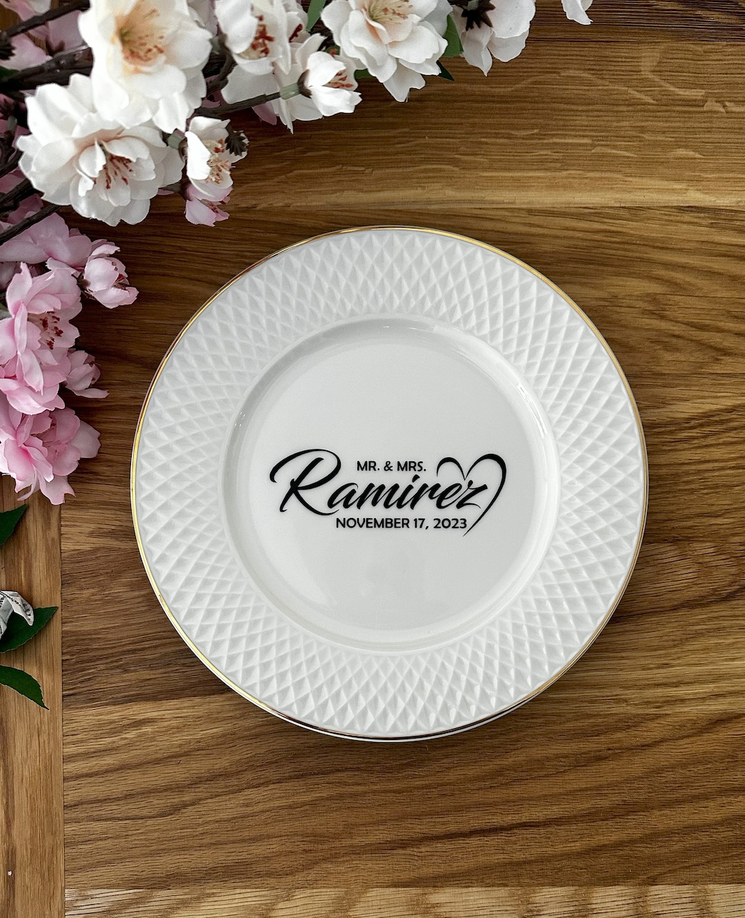 Personalized Wedding Plate: Elegant Porcelain Keepsake With Gold Trim ...