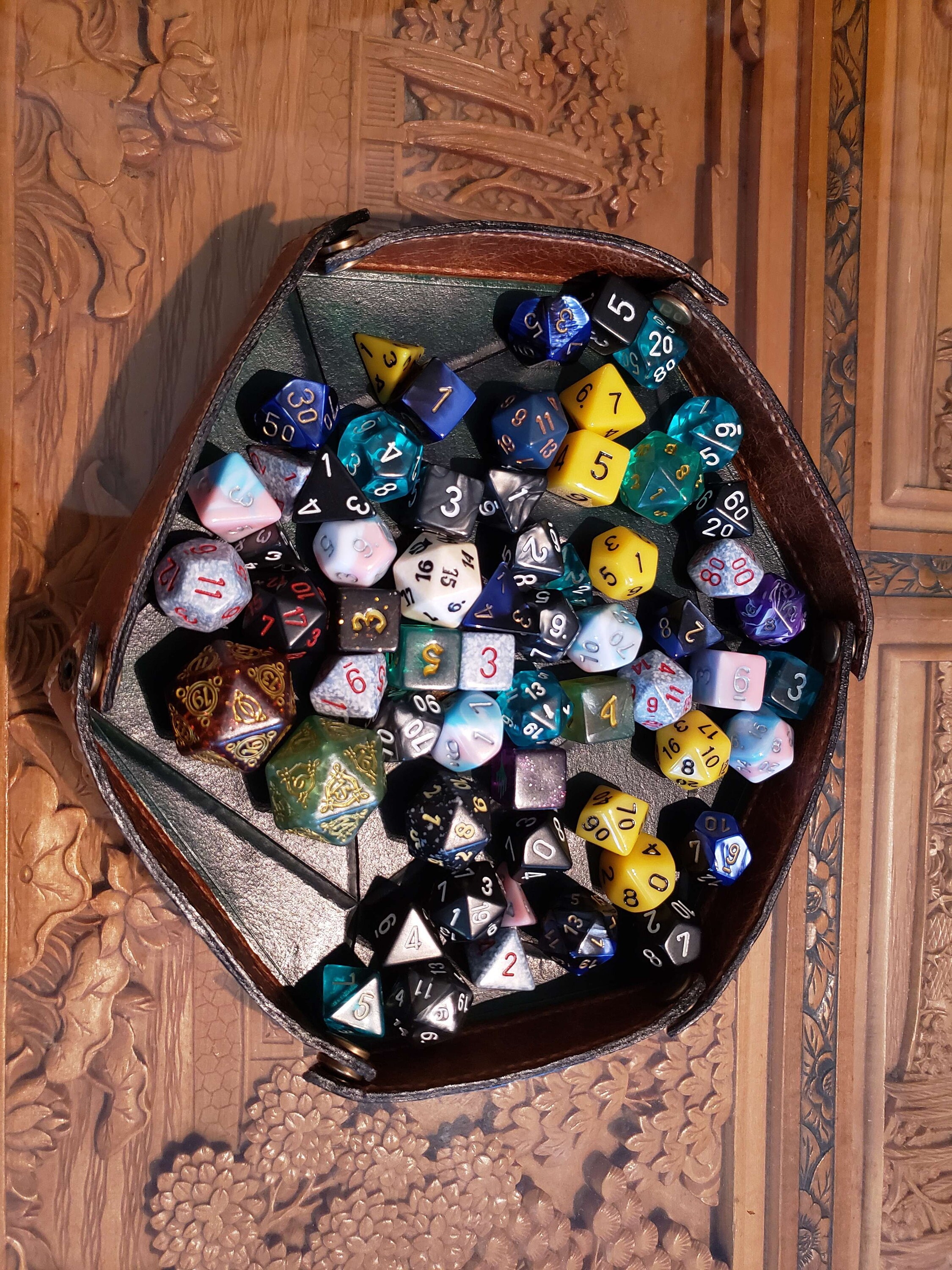D20 Dice Tray Pattern - Etsy