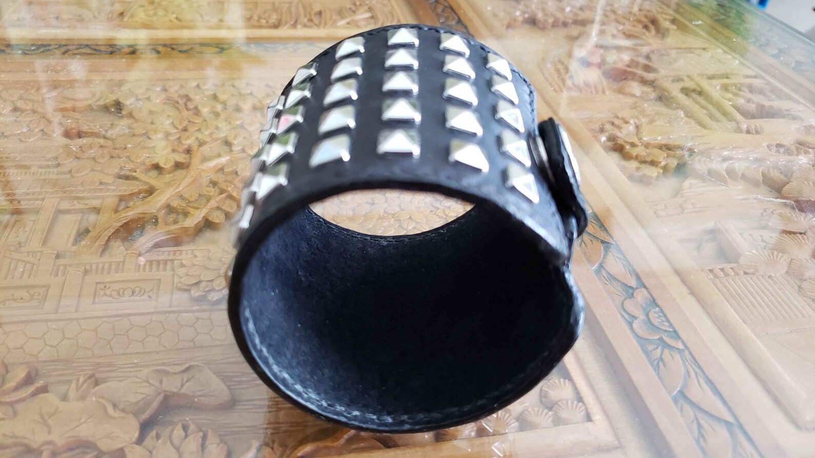 Studded Leather Armband Pattern - Etsy