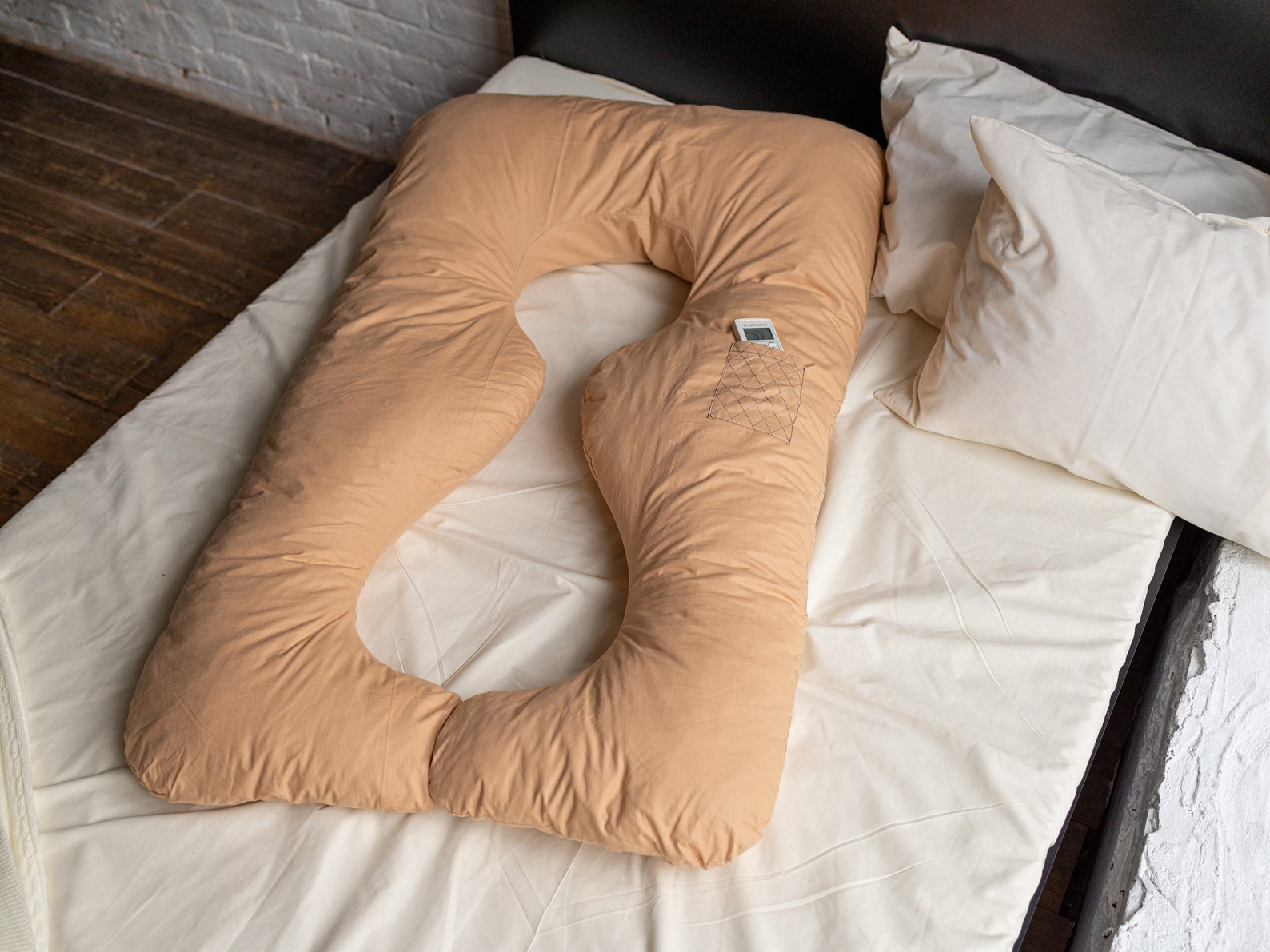 U Shape Pregnancy Pillow and Organic Cotton Cover With Phone Pocket ...