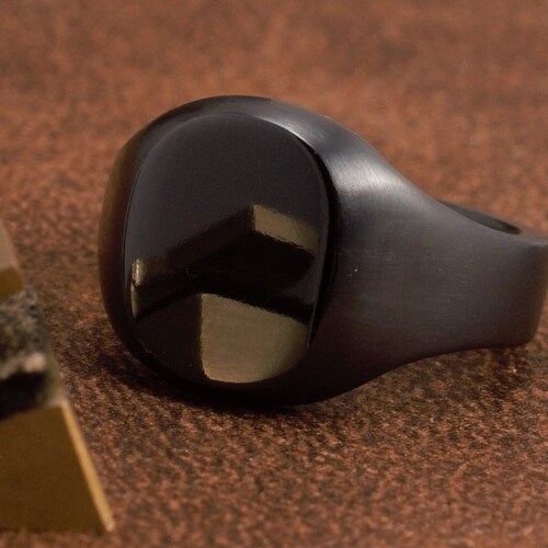 Black Titanium Signet Ring Men - Etsy