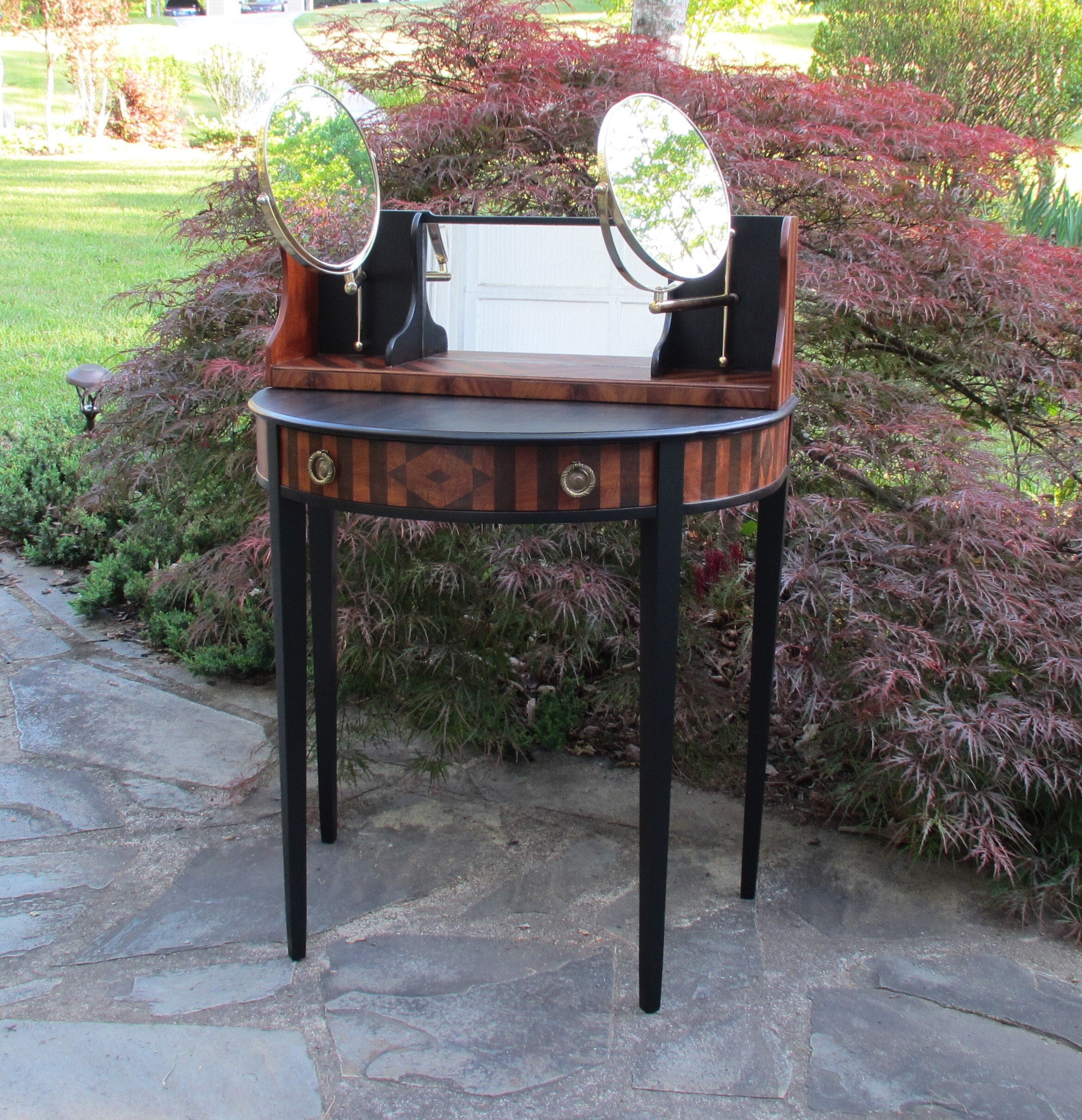 Antique Skirted Vanity Furniture