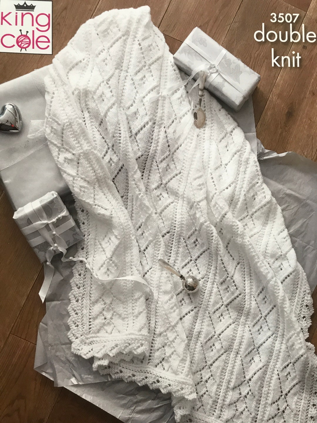 King Cole Knitting Pattern 3507 Shawls - Etsy UK
