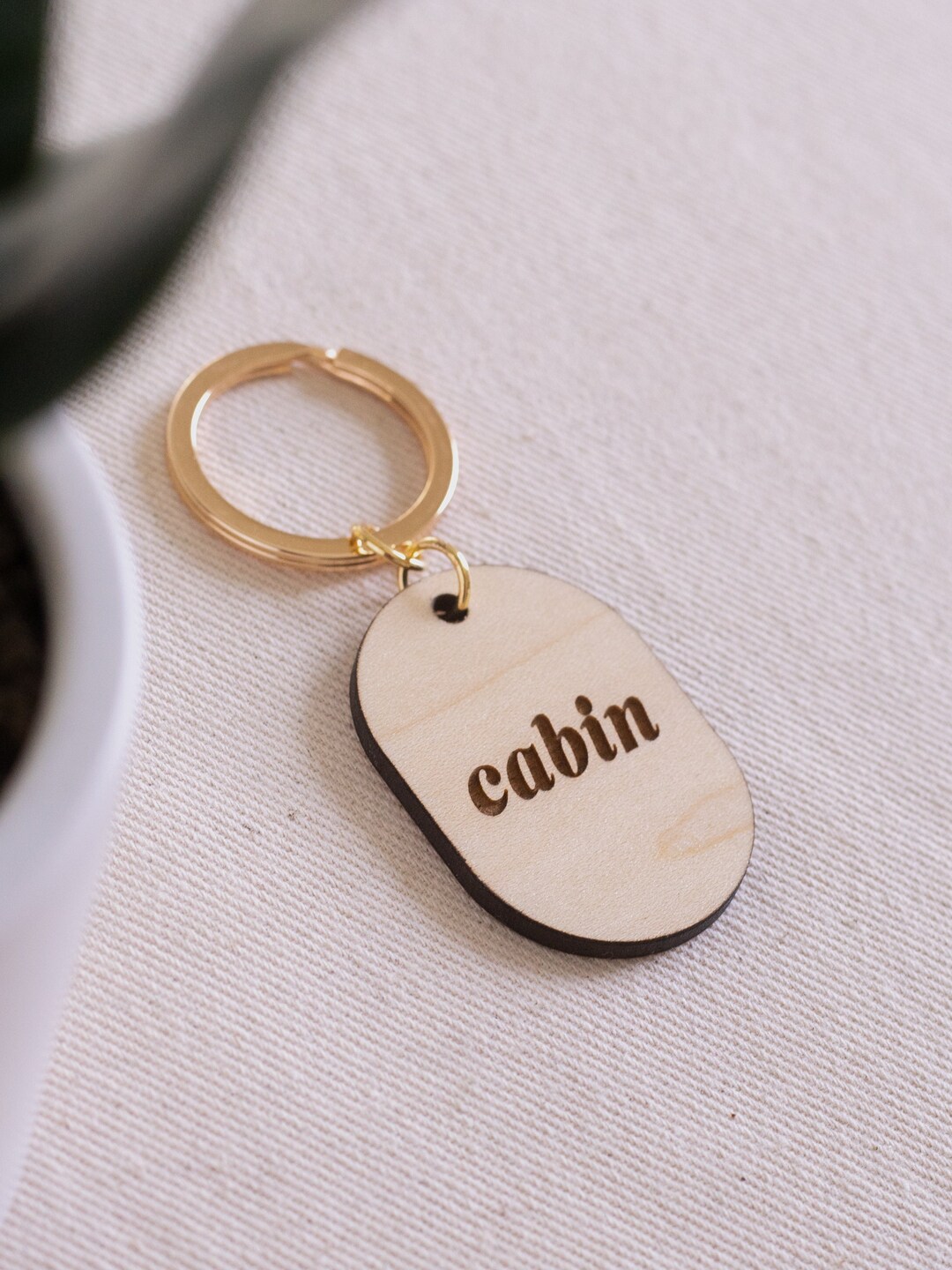 Cabin Keychain Wood Mini Motel Keychain Lake House - Etsy