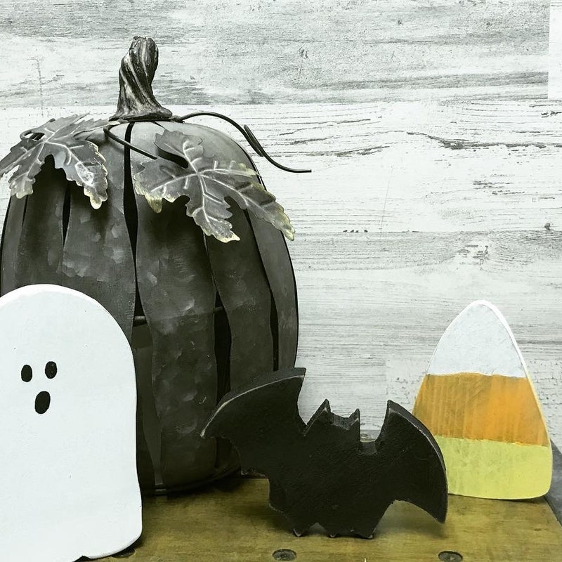 Pallet Ghosts - Etsy