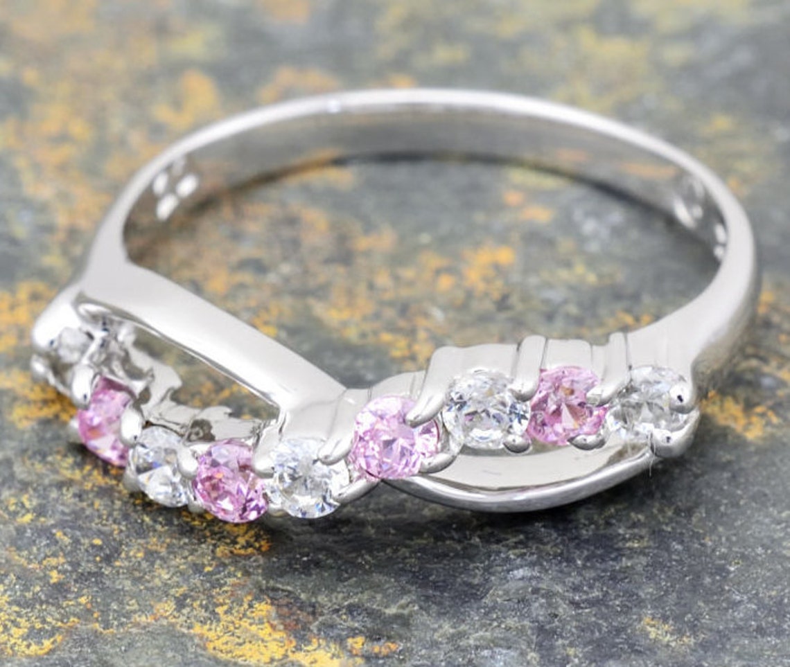 Twisted Infinity Style Diamond and Blue Sapphire Ring/sapphire - Etsy