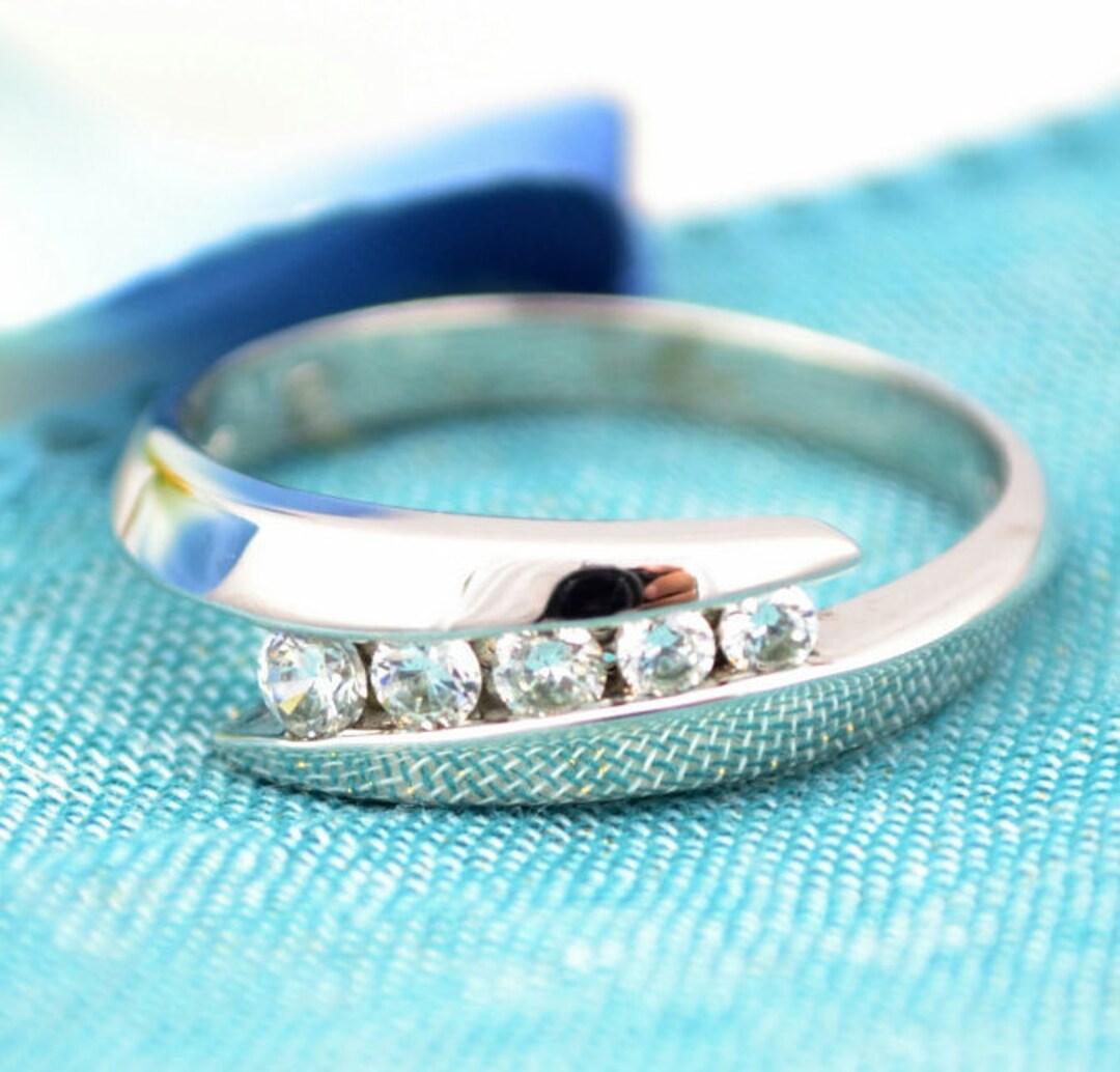 White Gold Bypass Diamond Ring, 0.25 Ct Anniversary Band - Etsy