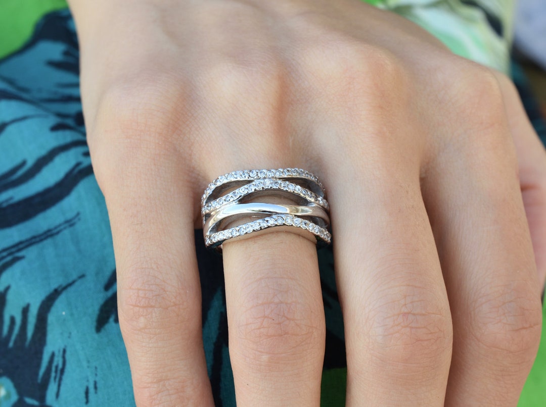 GIFT IN Time/silver Open Concept Fashion Ring With Simulated Diamonds ...