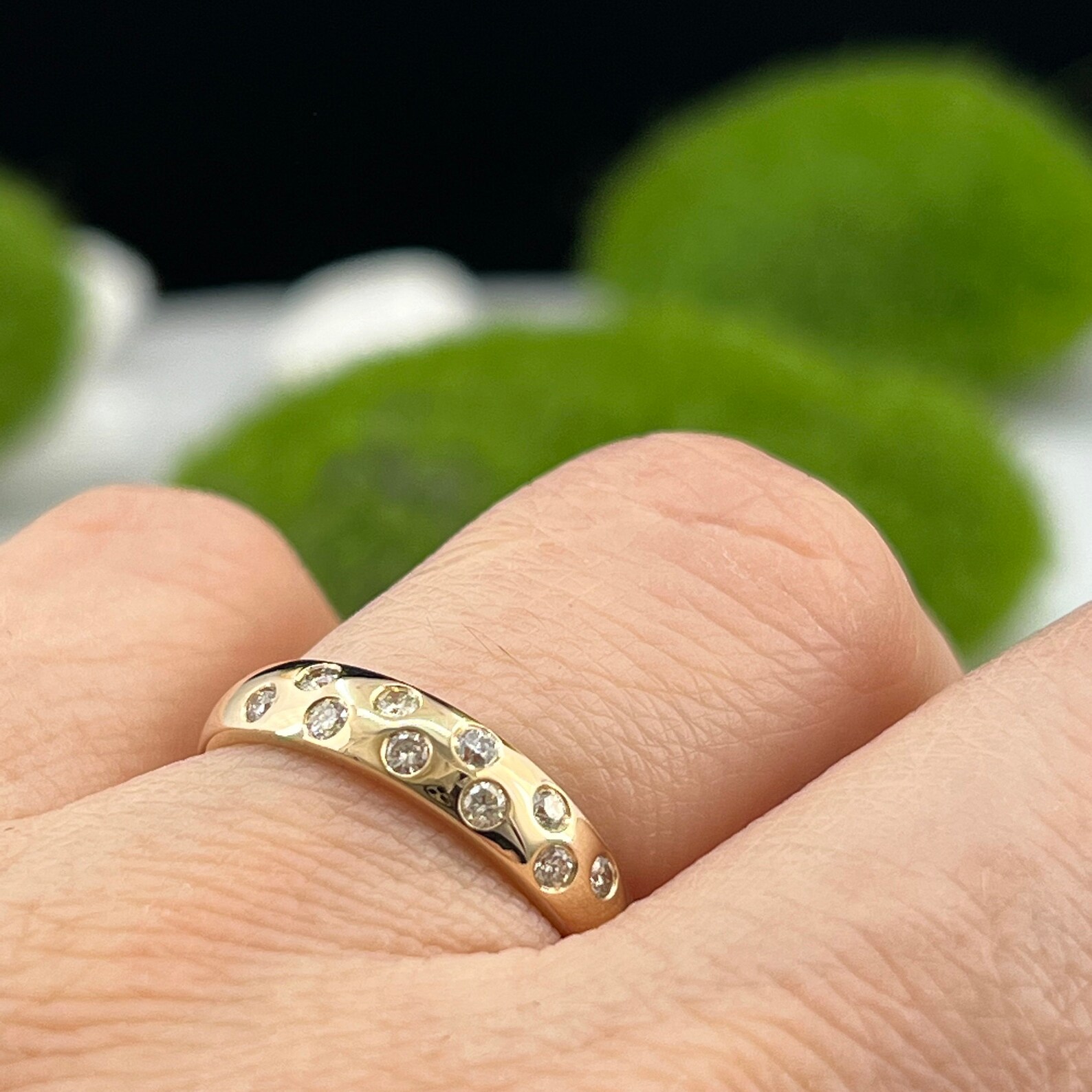 0.20ct Scattered Burnish Set Diamond Promise Ring/scattered - Etsy