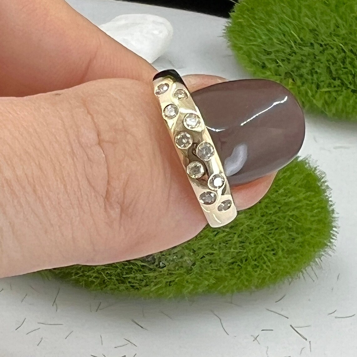 0.20ct Scattered Burnish Set Diamond Promise Ring/scattered - Etsy