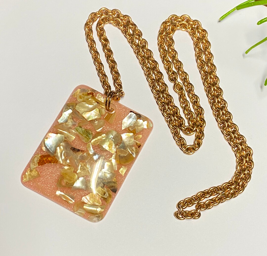 2000s - Vintage Necklace Necklace Necklace Resin Pendant Inlay ...