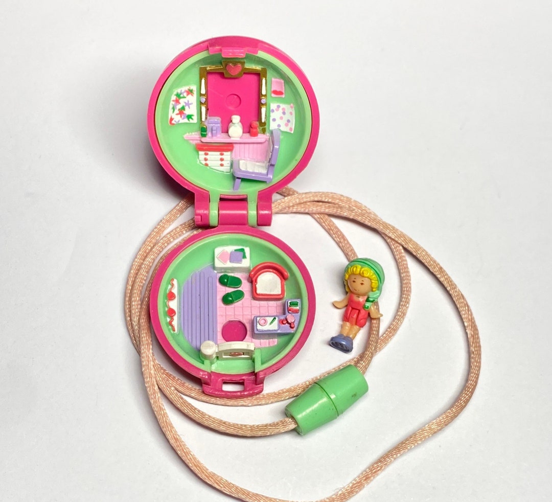 Polly Pocket Locket Necklace Pendant Doll Complete Pittsbroc Toy ...