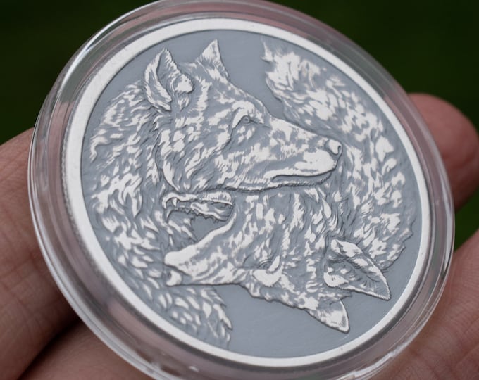 1oz Antiqued Silver Two Wolves Challenge Coin Everyday Carry Patina ...