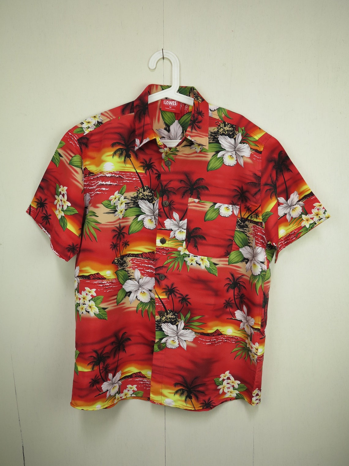 Red Hawaiian Shirt / Mens Tropical Print Shirt / Vintage Beach - Etsy