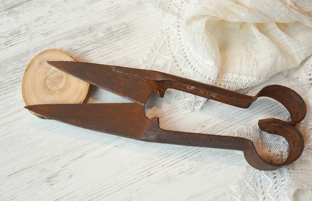 Vintage Sheep Shears//primitive Antiques//metal Sheep Shears//hand ...