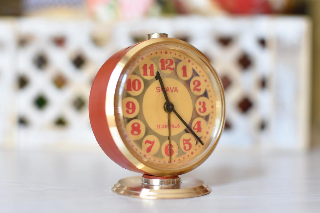 Vintage Desk Soviet Working Clock/bedroom Clock//mechanical Working ...