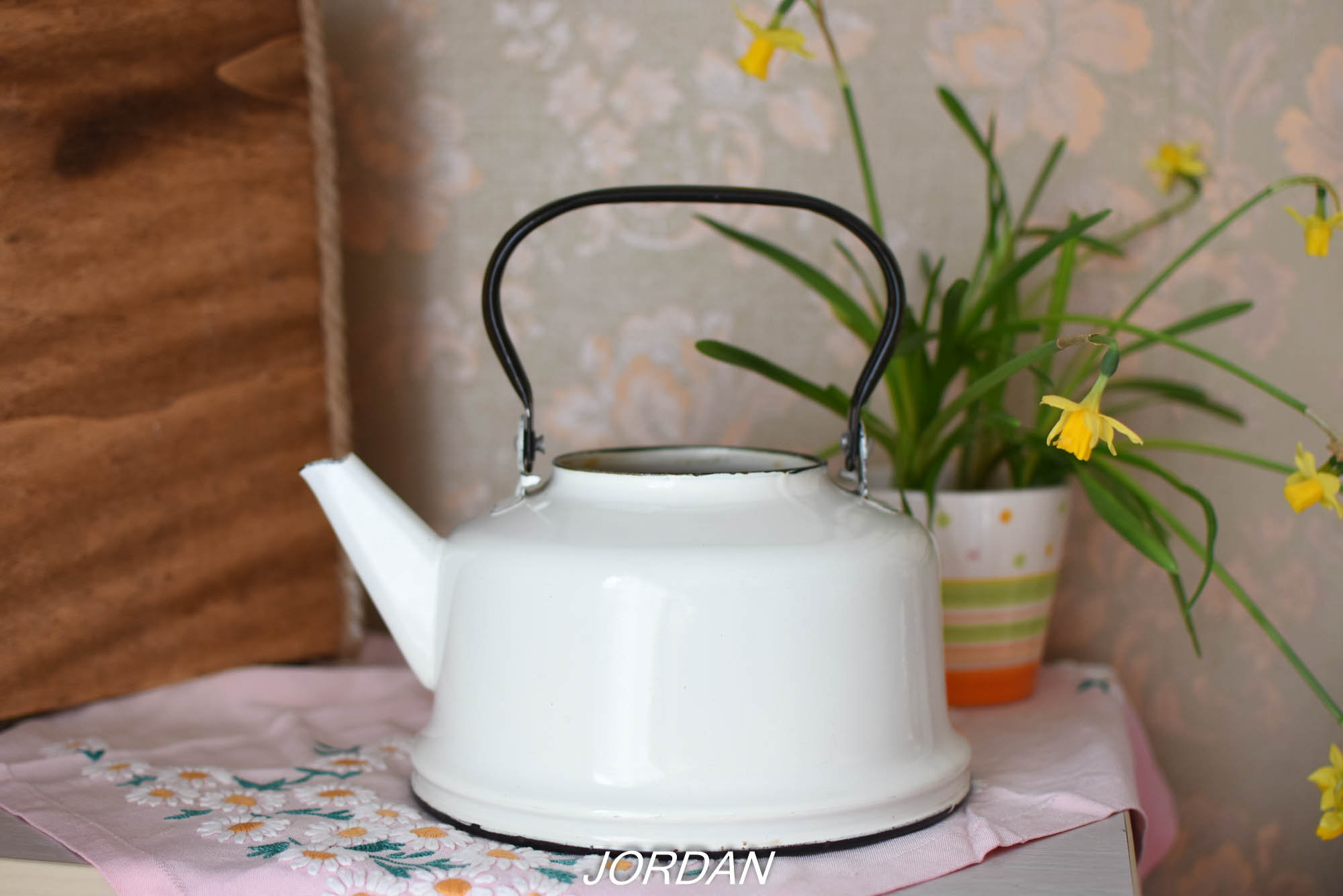 Vintage Enamel Teapot/rustic Tea Kettle/farmhouse - Etsy