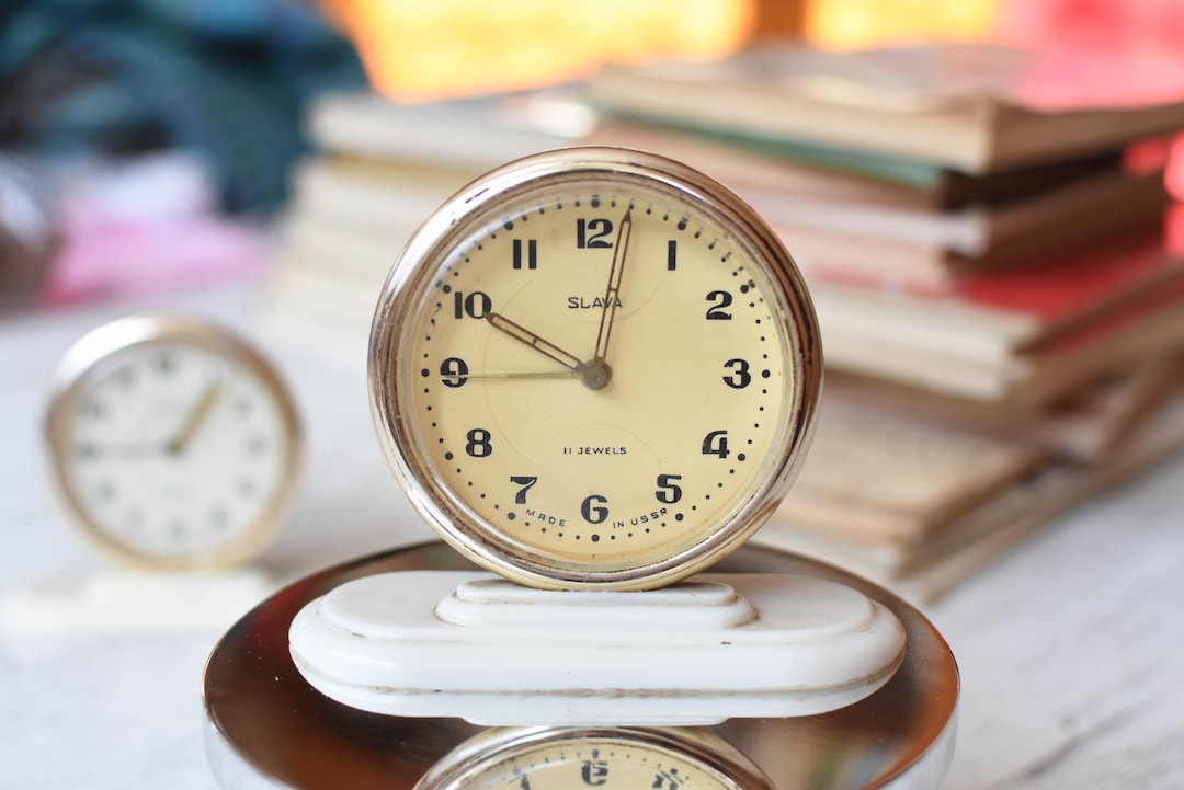 Vintage Table Clock//mechanical Clock/desk Alarm Clock Slava/old Soviet ...