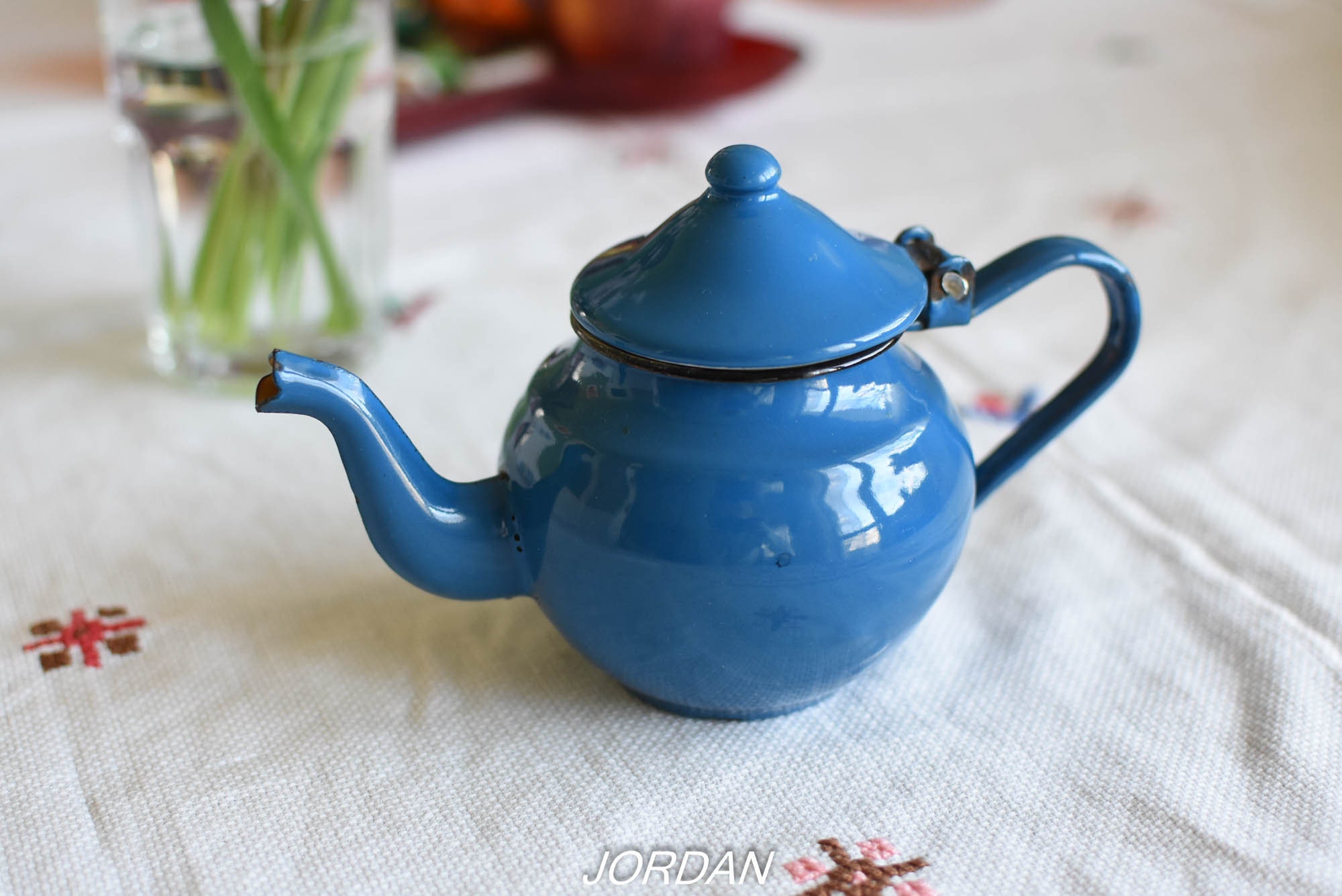 Vintage Enamel Teapot//rustic Tea Kettle//enamel Coffee - Etsy