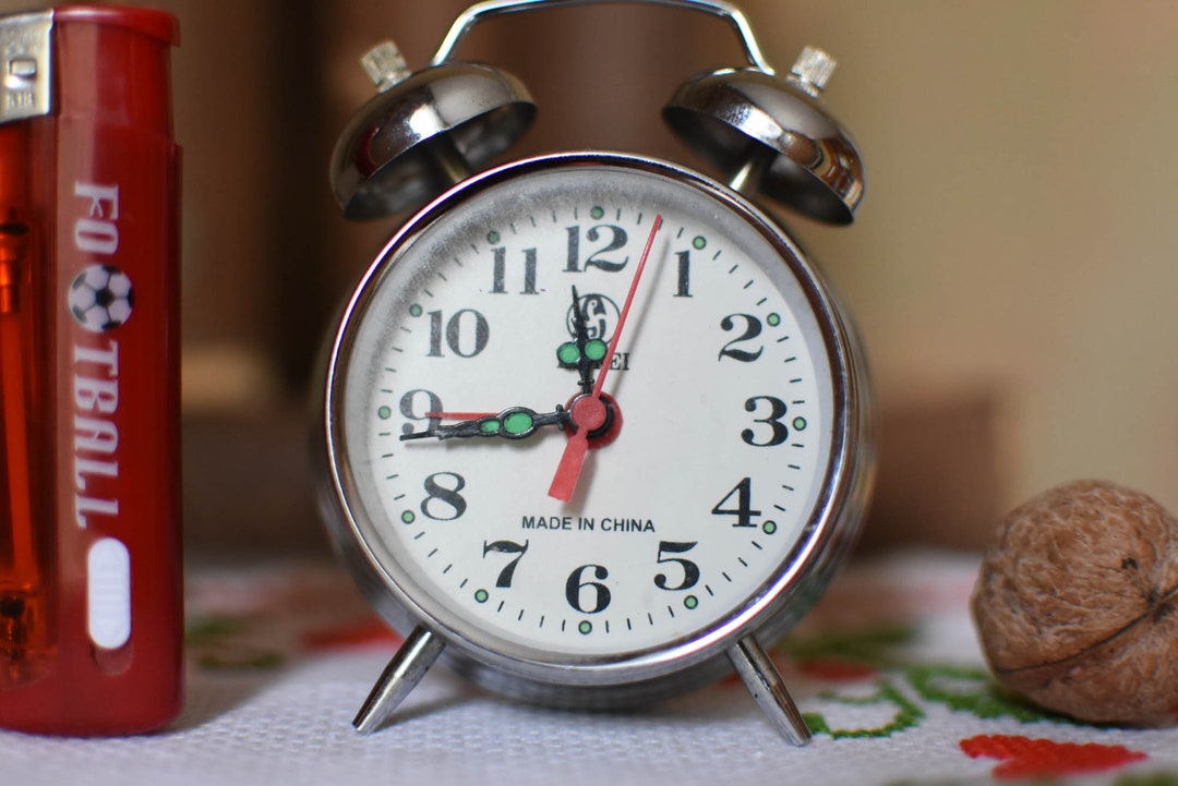 Vintage Mechanical Clock/mini Mechanical Alarm Clock//china Vintage ...