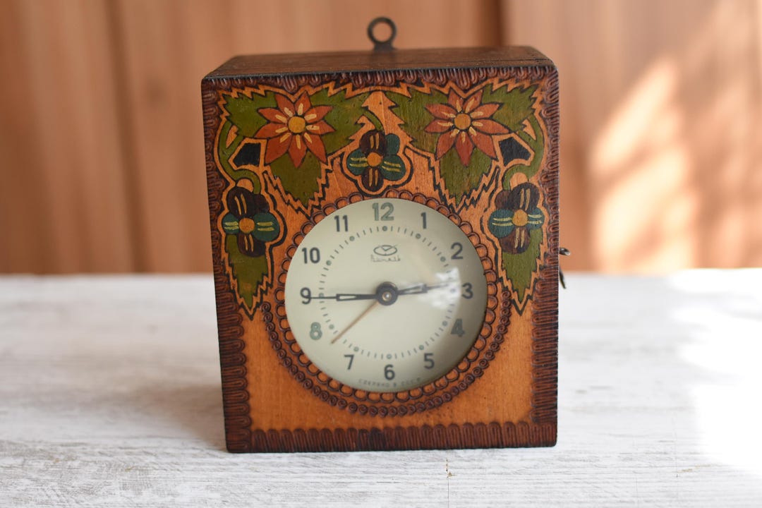 Vintage Wooden Clock Box//old Painted Clock Box//handmade Wooden Clock ...