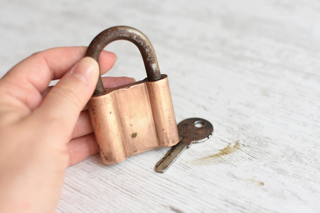 Vintage Bronze Padlock With 1 Key/working Padlock/old Padlock// 1960s ...