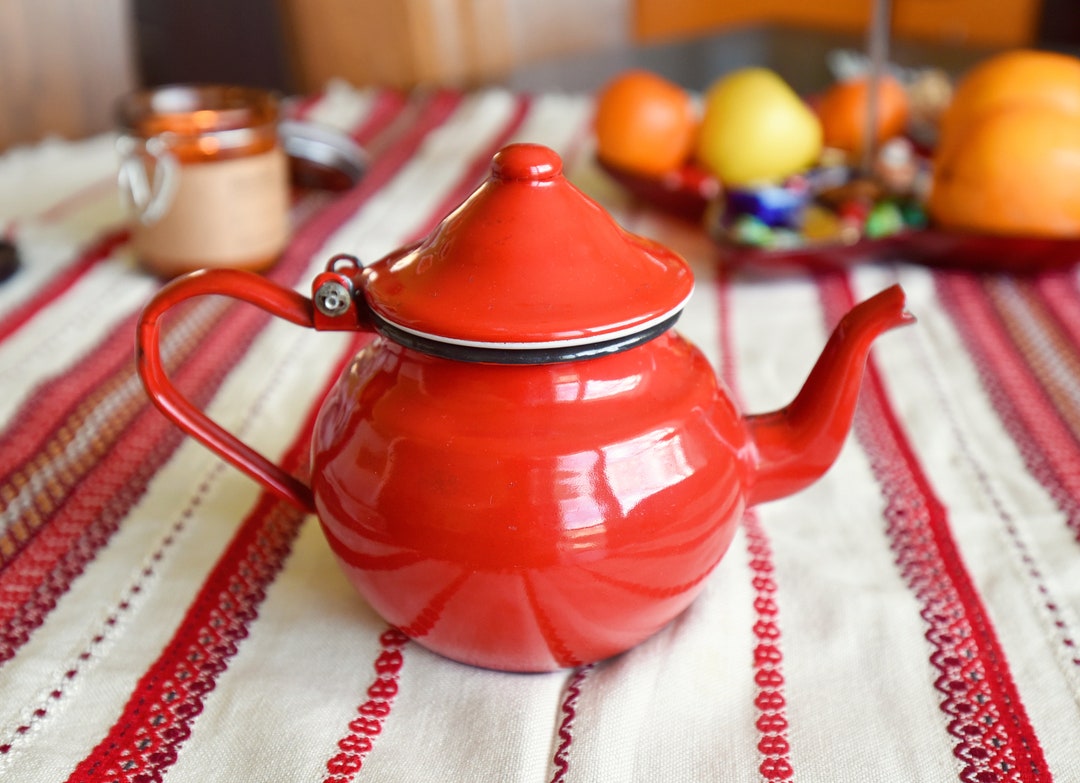Vintage Enamel Teapot//rustic Tea Kettle//enamel Coffee Pot//enamelware ...