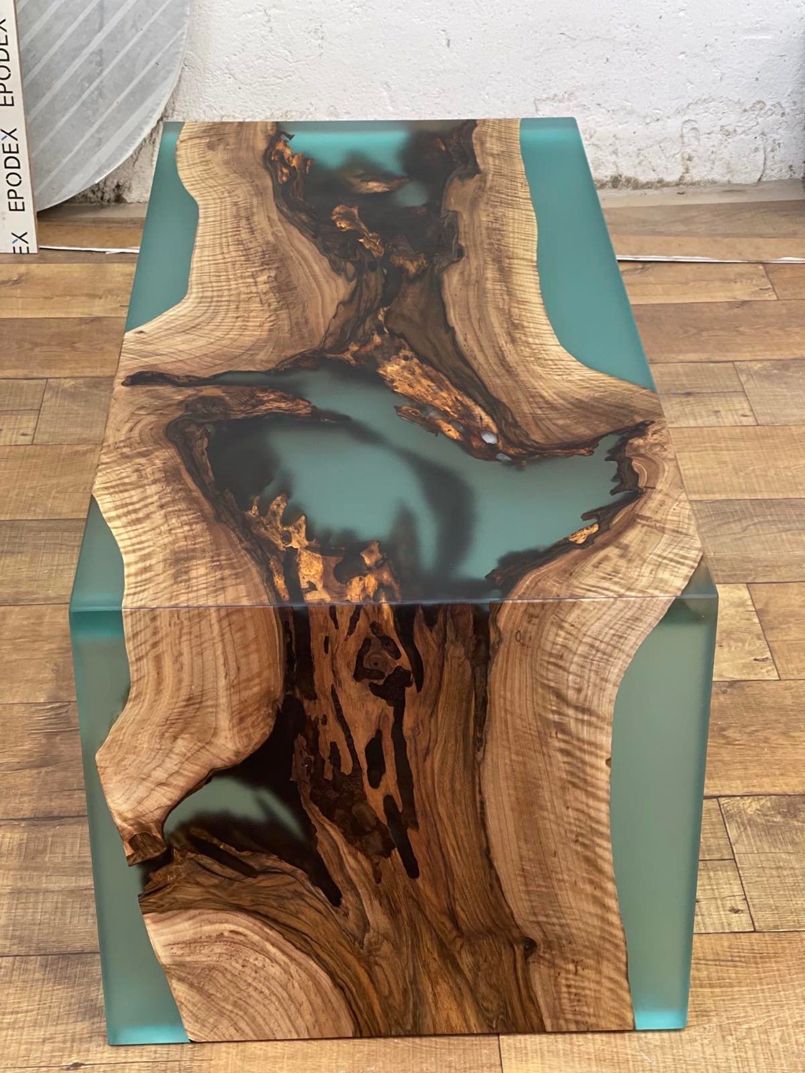 Waterfall River Table Made of Walnut Wood and Turquoise Epoxy Resin ...