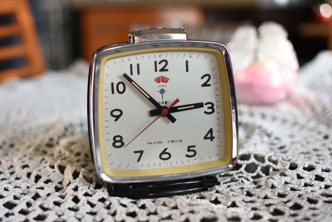 Vintage Large Mechanical Alarm Clock//chinese Alarm Clock 70s//working ...