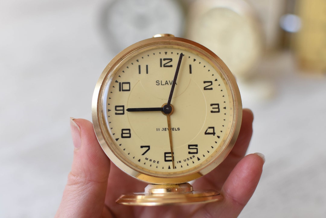 Vintage Desk Soviet Working Clock/bedroom Clock//mechanical Working ...