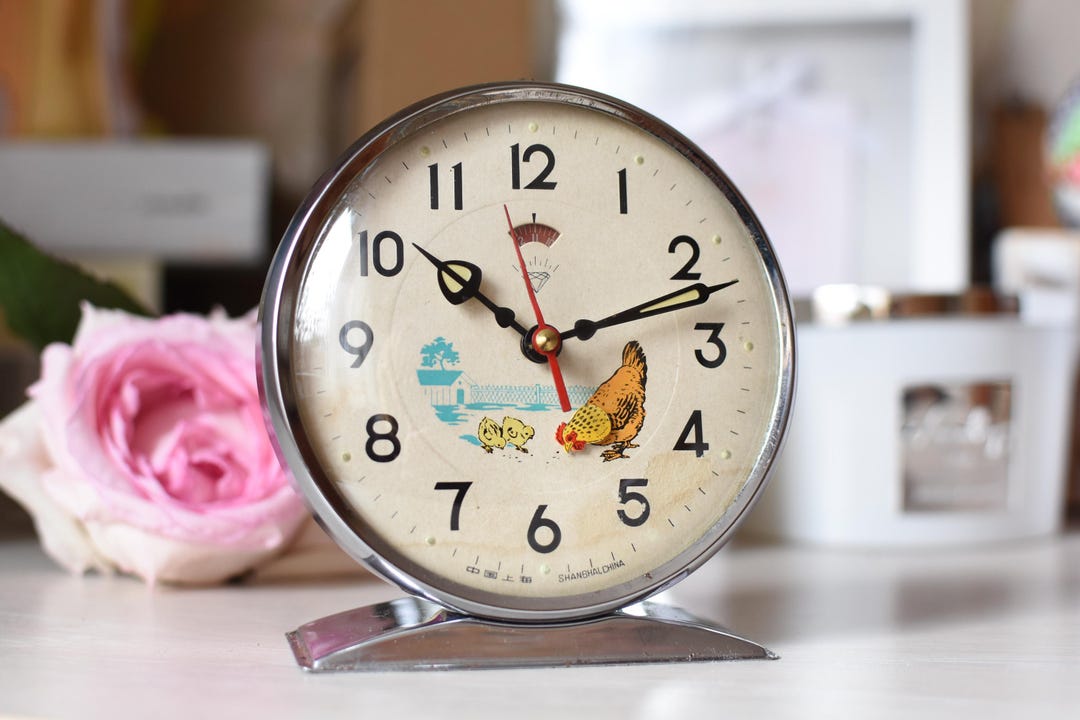Vintage Mechan Animated Alarm Clock//chinese Alarm Clock 60s//working ...