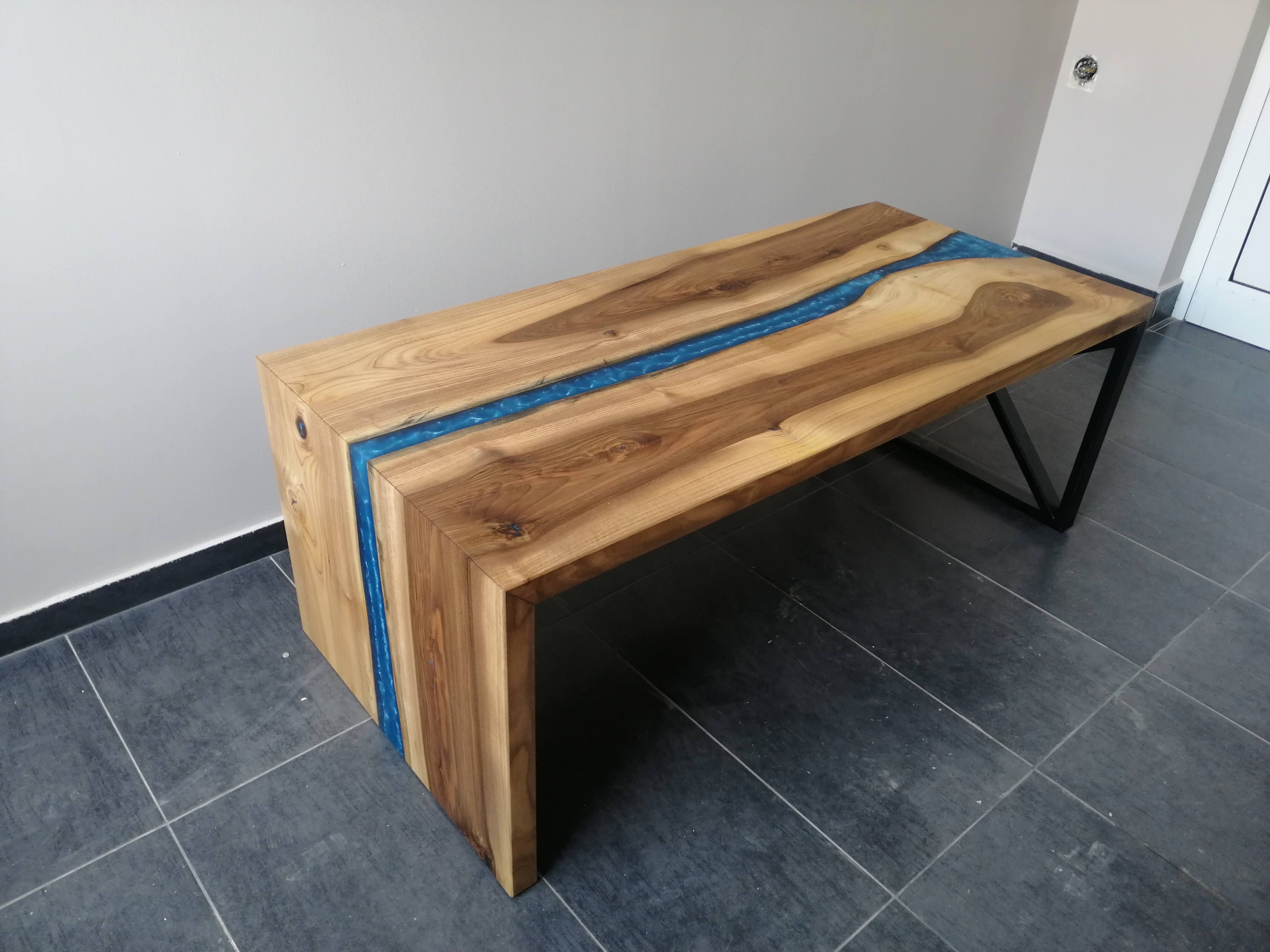 Waterfall river table made of Walnut wood and Blue epoxy resin | Etsy