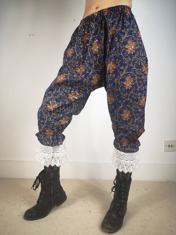 Men's pantaloons store