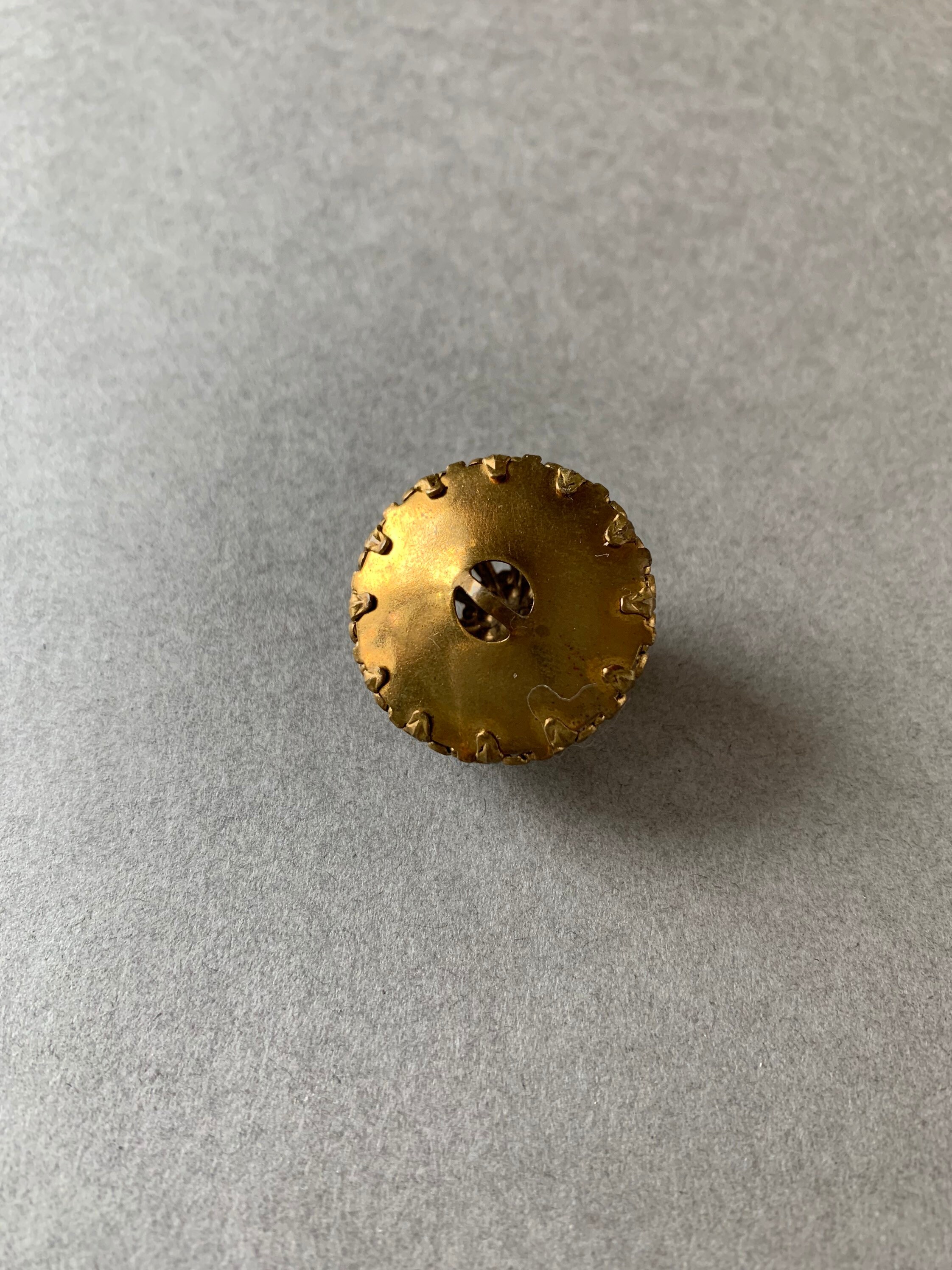 BUTTON METAL VINTAGE, Metal Domed Collector Button With Rhinestone ...