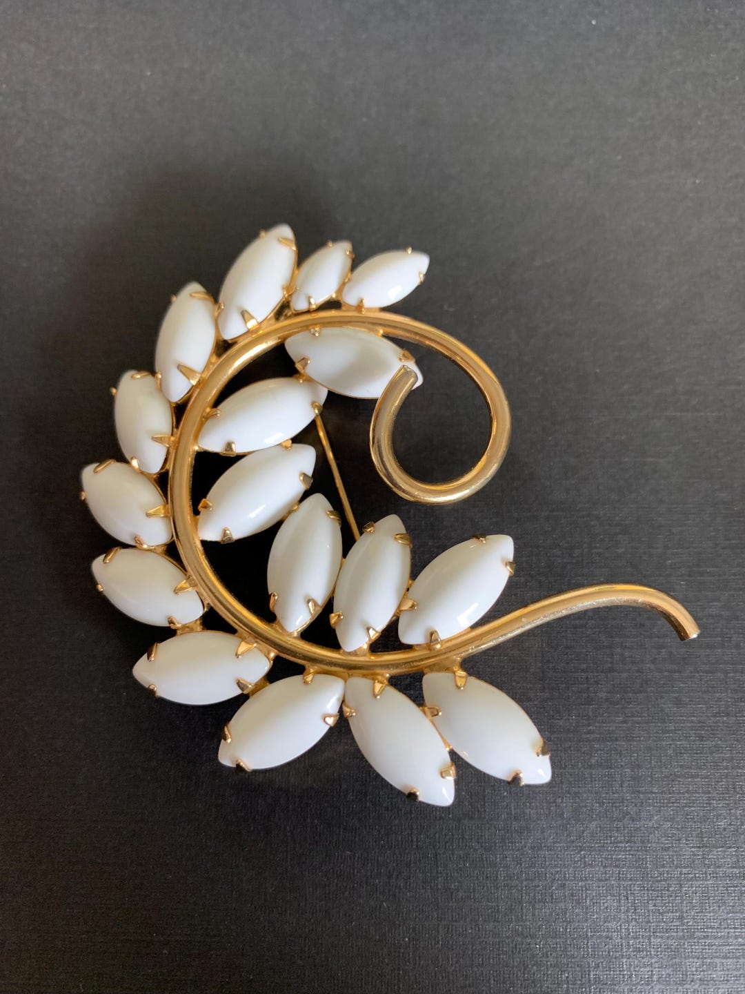 NAPIER MILK GLASS Signed Brooch - Etsy