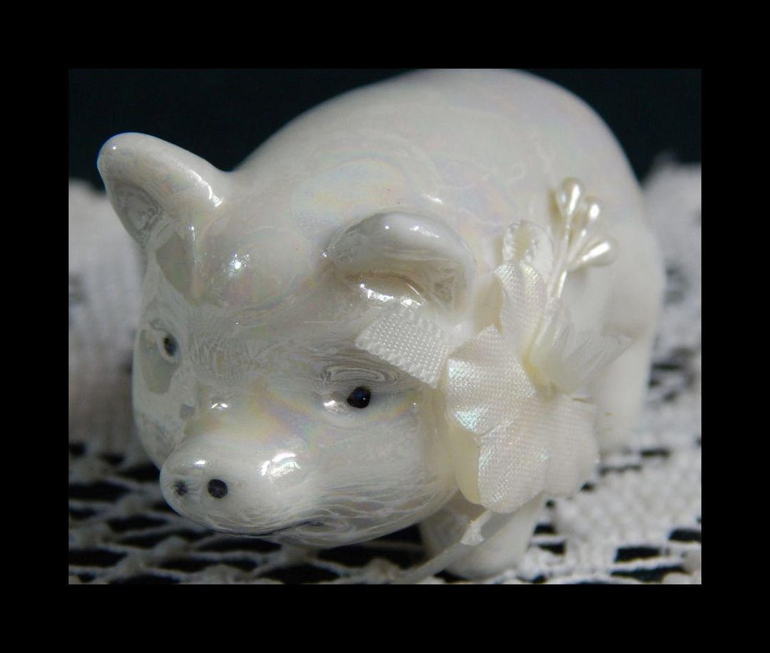 Porcelain Pig Figurine - 1988 Enesco Miniature - Ceramic Pig - Etsy