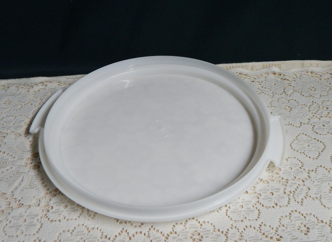 Tupperware Cake Plate 684-1 Cake Carrier Base White - Etsy