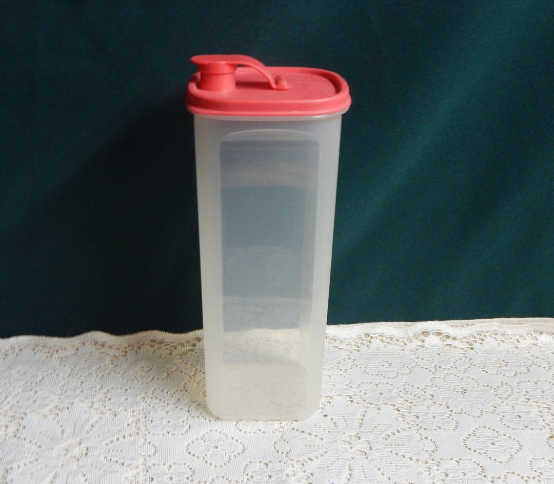 Tupperware Pitcher - 67 Oz Tupperware Paprika 5772-D Slim Line Square ...