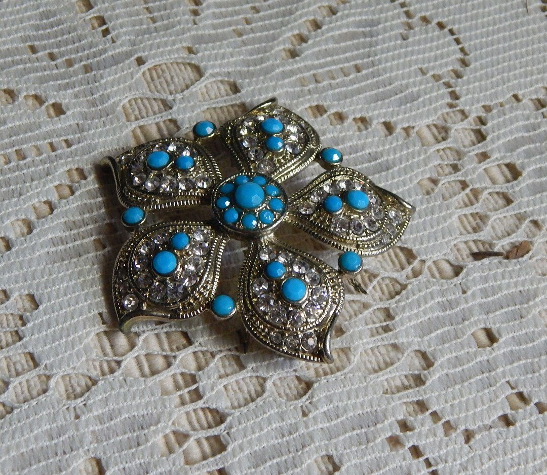 Monet Rhinestone Flower Blue Stone Lapel Pin or Brooch - Etsy