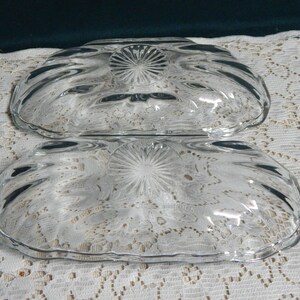 Banana Split Bowls Set of 2 Pressed Glass Starburst Scalloped Edge ...
